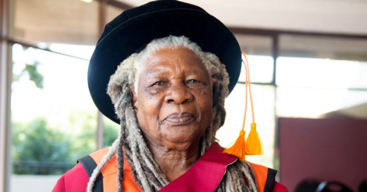 84-year-old sculptor Noria Mabasa receives honorary doctorate | The Melrose Gallery